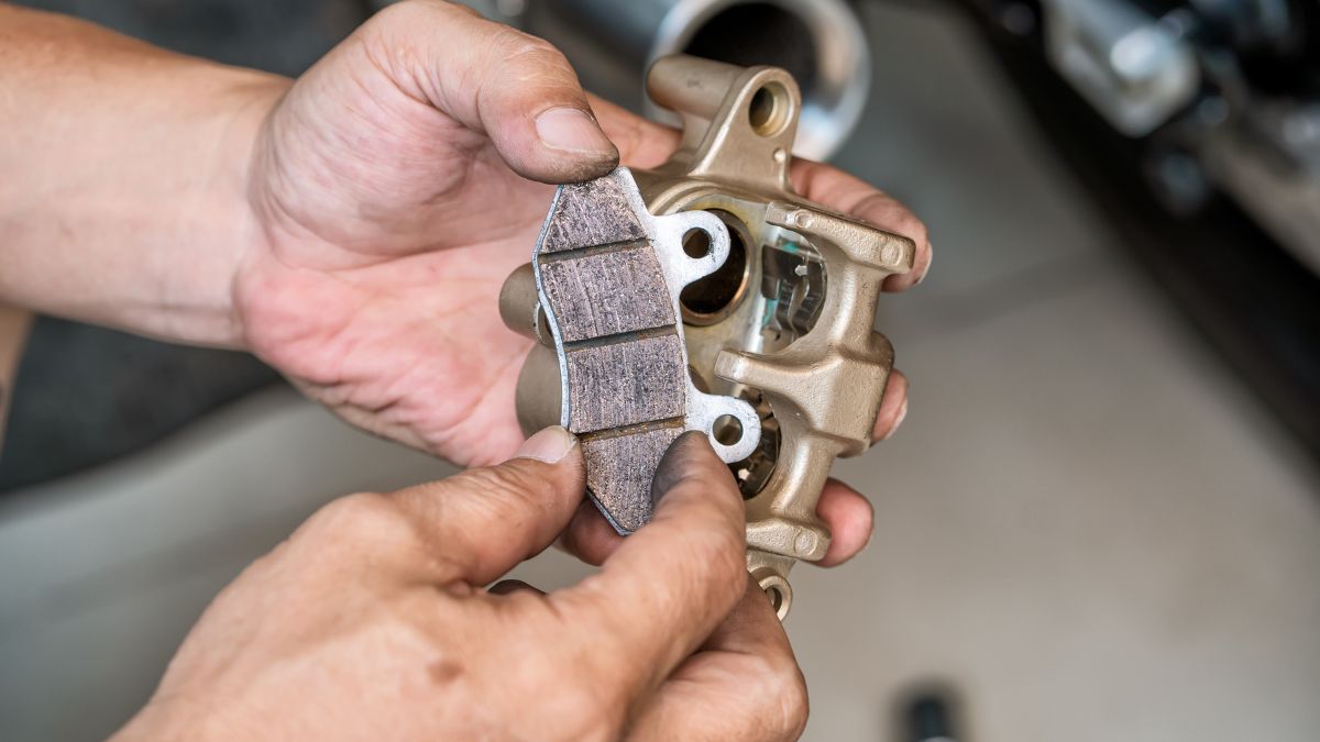 Tips Menjaga Performa Rem Motor - SMK Kusuma Bangsa Ciomas Bogor